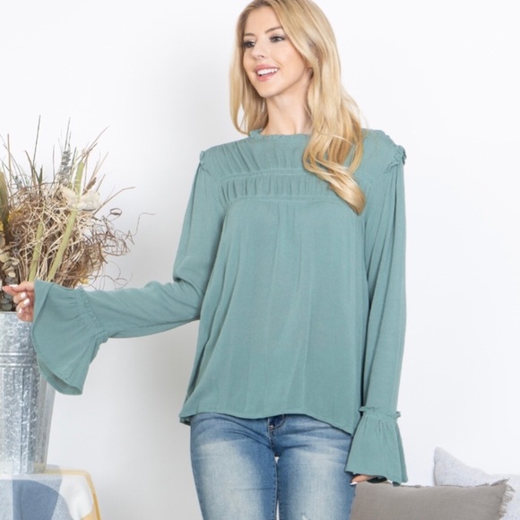 easel | Tops | New Easel Sage Merrow Detail Bell Sleeve Ruffle Blouse ...
